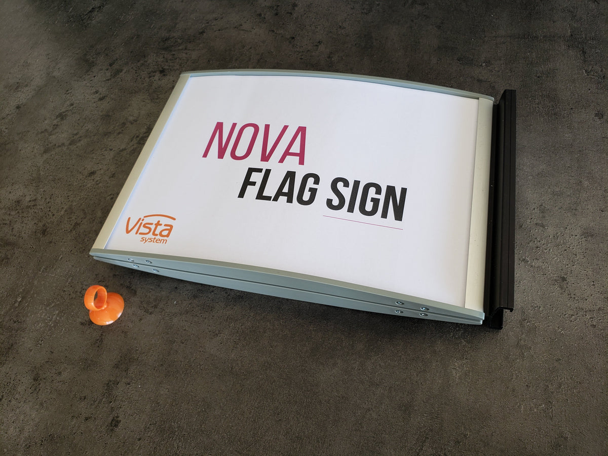 Projecting sign, Nova style – Vista USA
